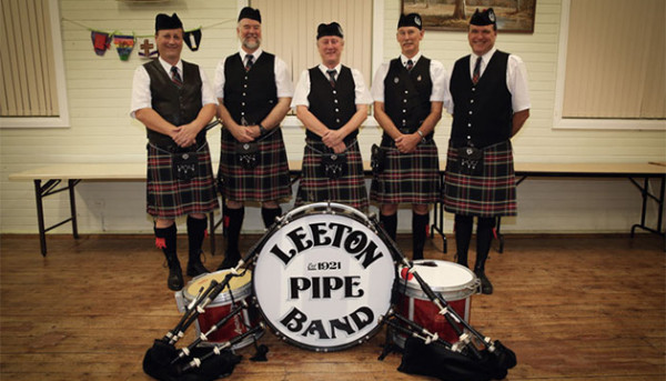 Pipe dreams - Outback Magazine : R.M. Williams